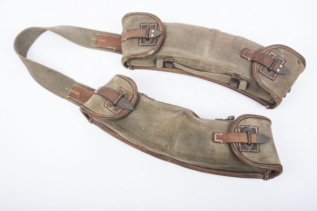 MG13 magazine pouches – fjm44