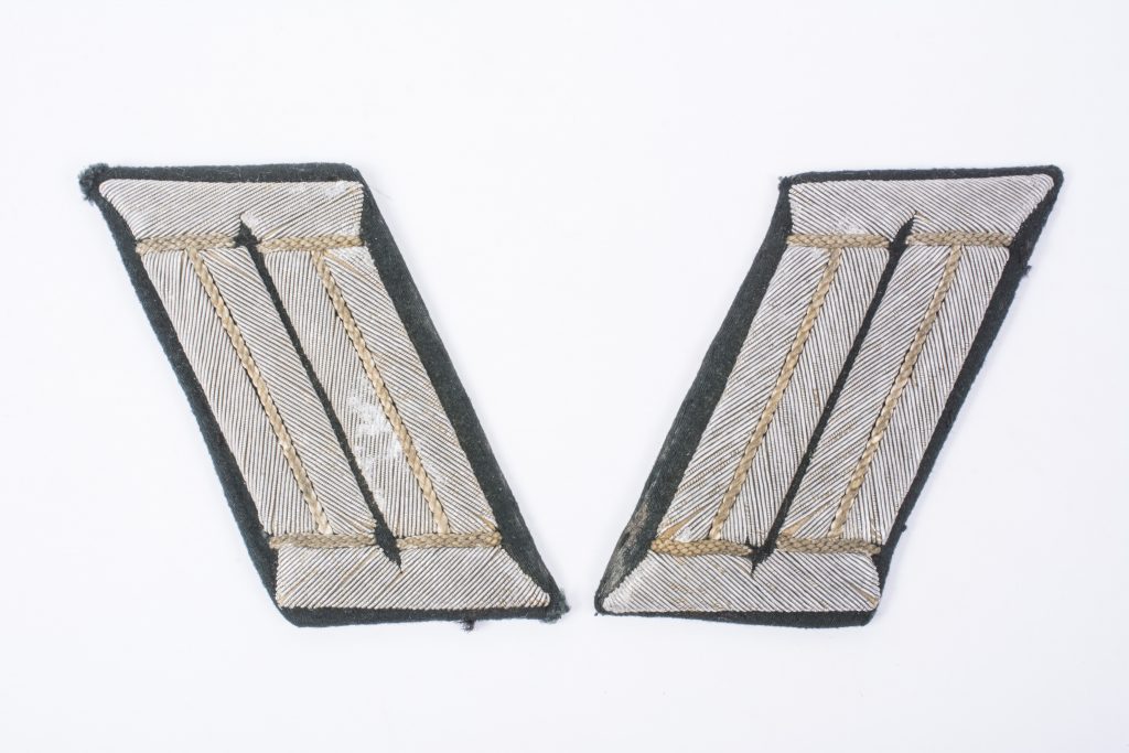 Heer Infanterie officer collar tabs – fjm44