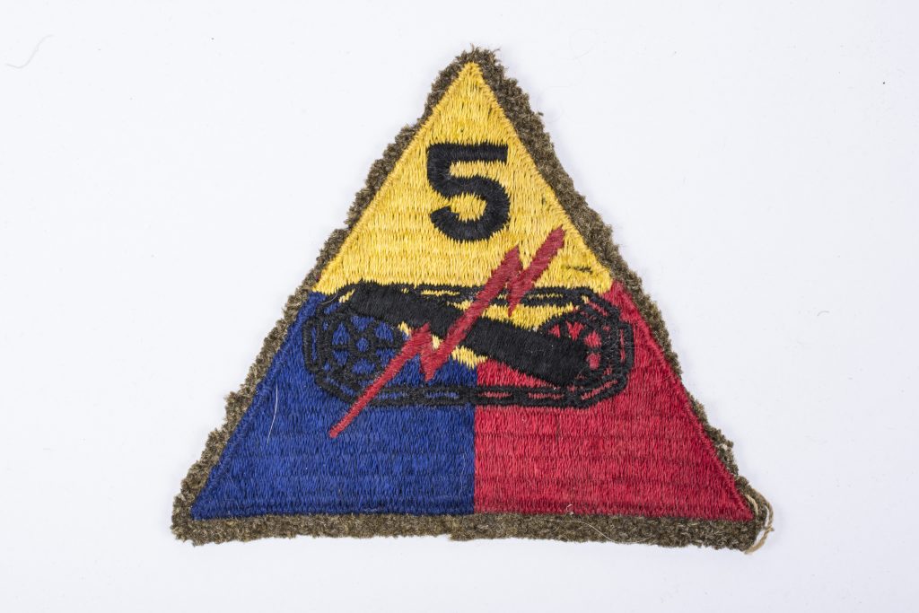 US 5th Armored division patch – Woollie blueback variant – fjm44