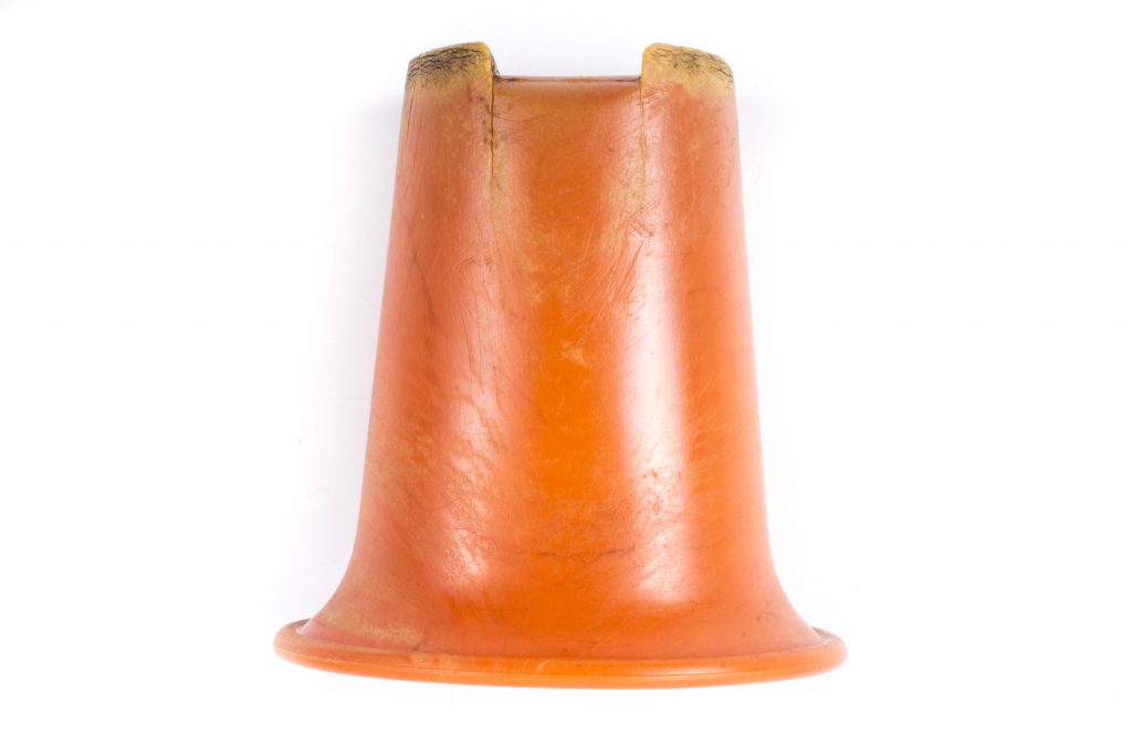 Rare(!) orange bakelite canteen cup F7/K – fjm44