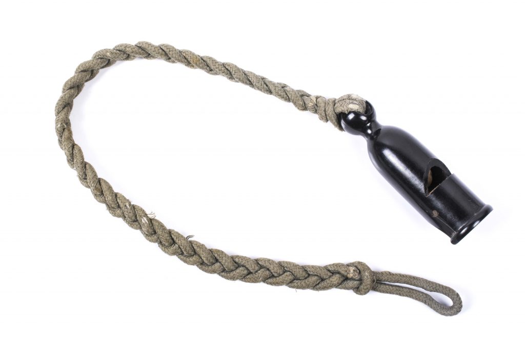 NCO/CO Heer issue signal whistle with lanyard – fjm44