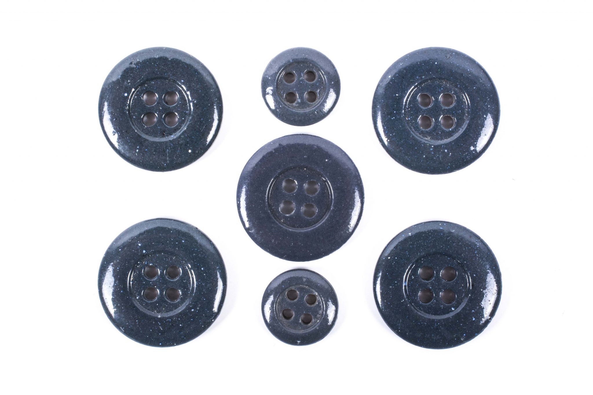 Buttons & Thread – fjm44