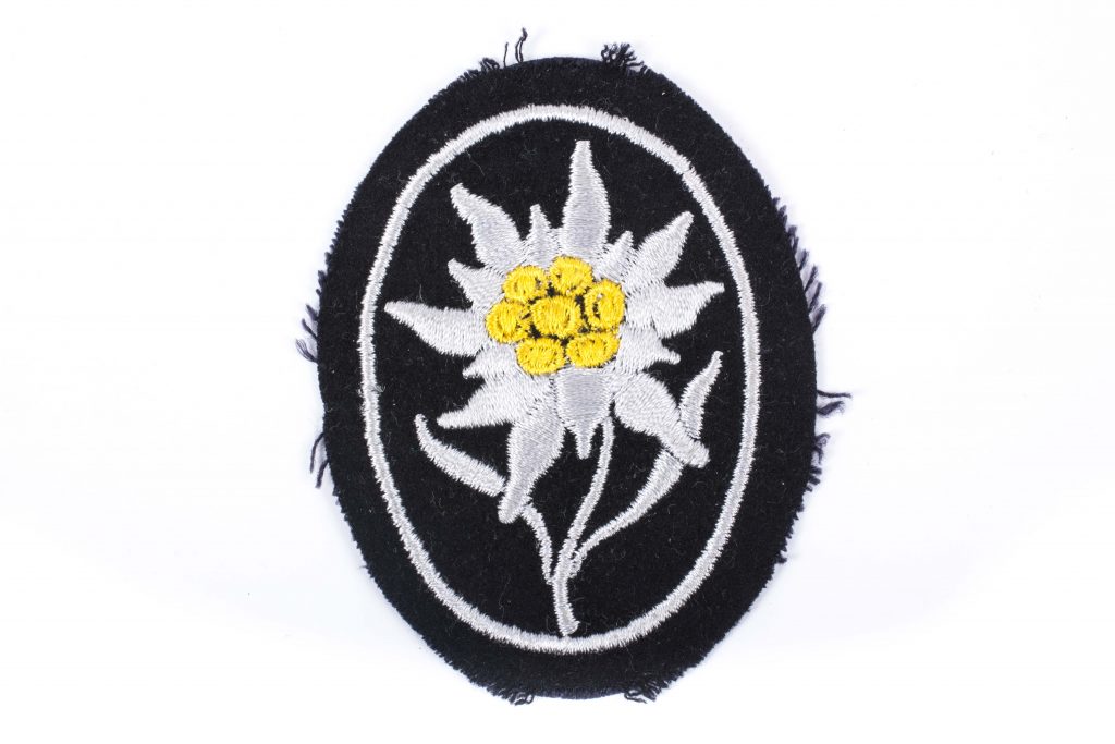 Dachau made Waffen-SS Edelweiss insignia – fjm44