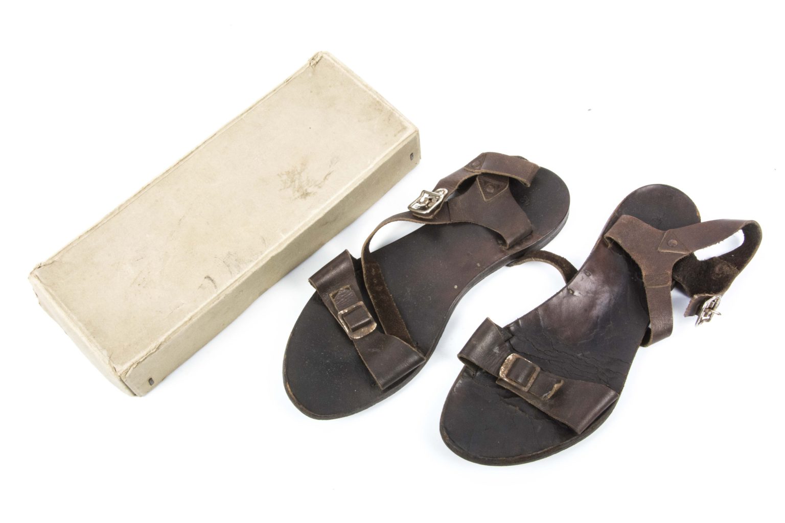 Period boxed German sandals – fjm44