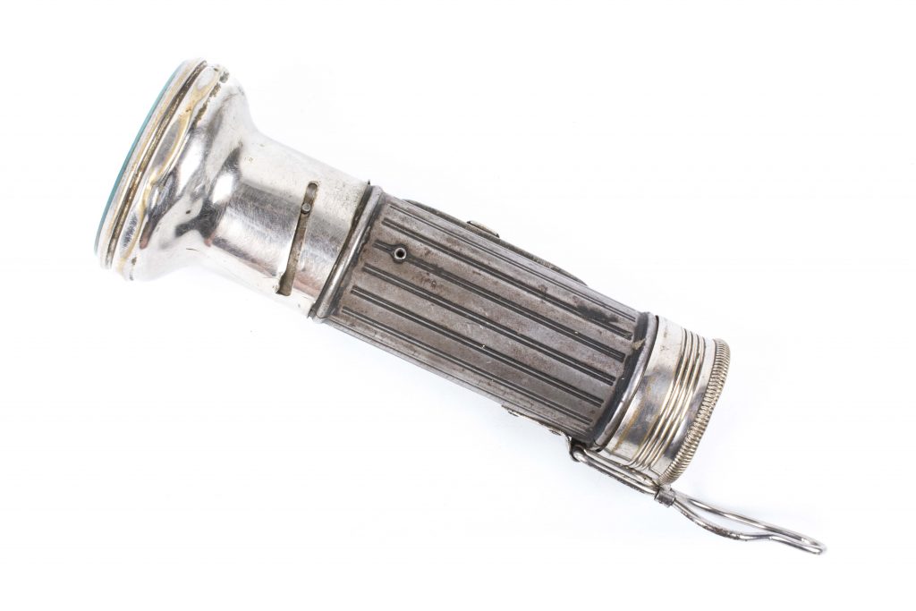 Period Daimon flashlight – fjm44