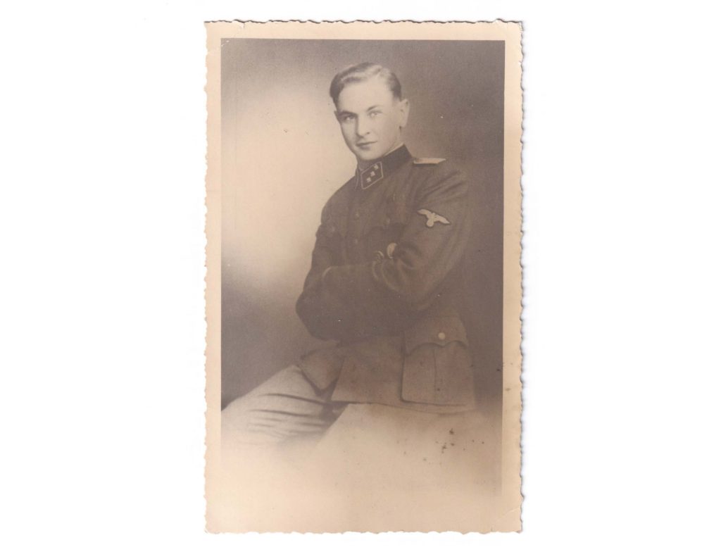 Waffen-SS portrait for a Waffen-SS Untersturmführer – fjm44