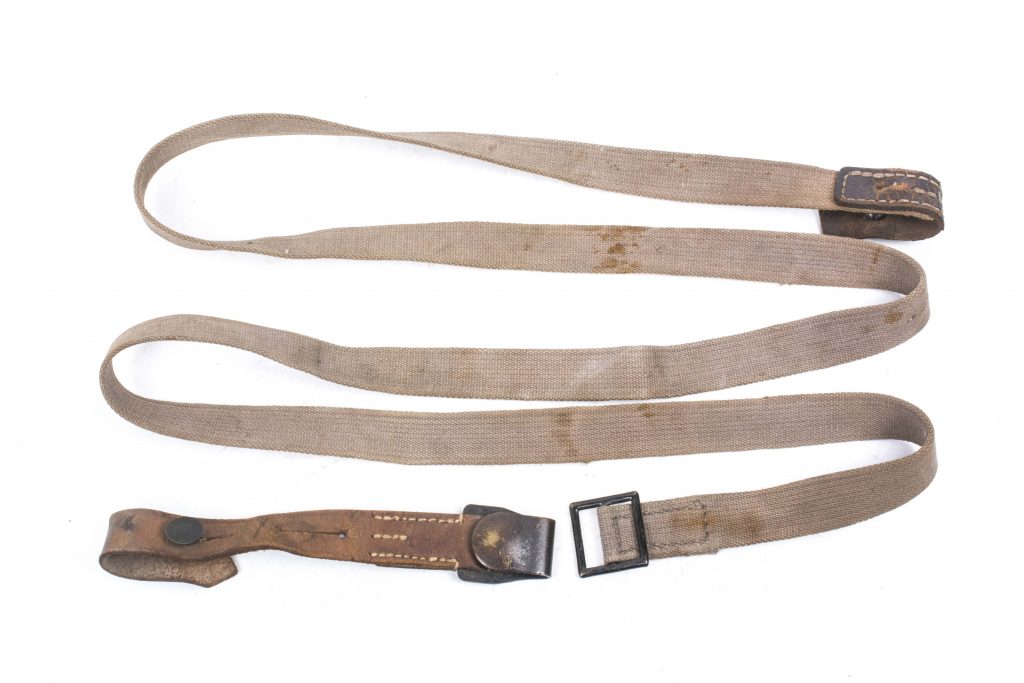 Early gasmask straps set – fjm44