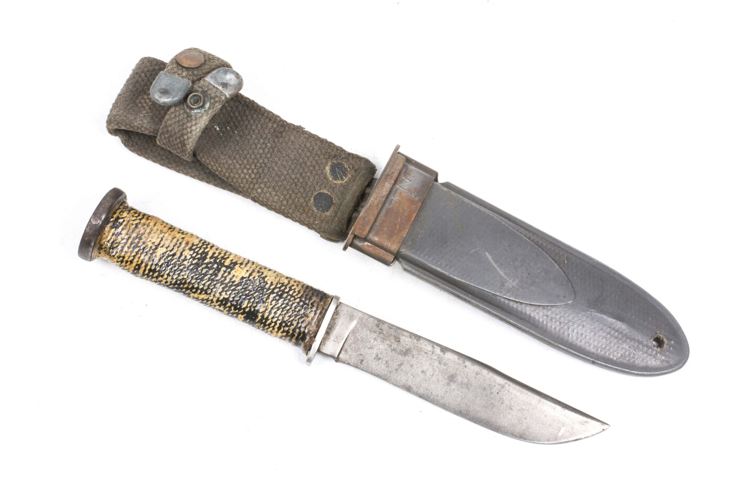 US Navy KA BAR With Custom Grip Fjm44 US Navy KA BAR With Custom Grip Fjm44