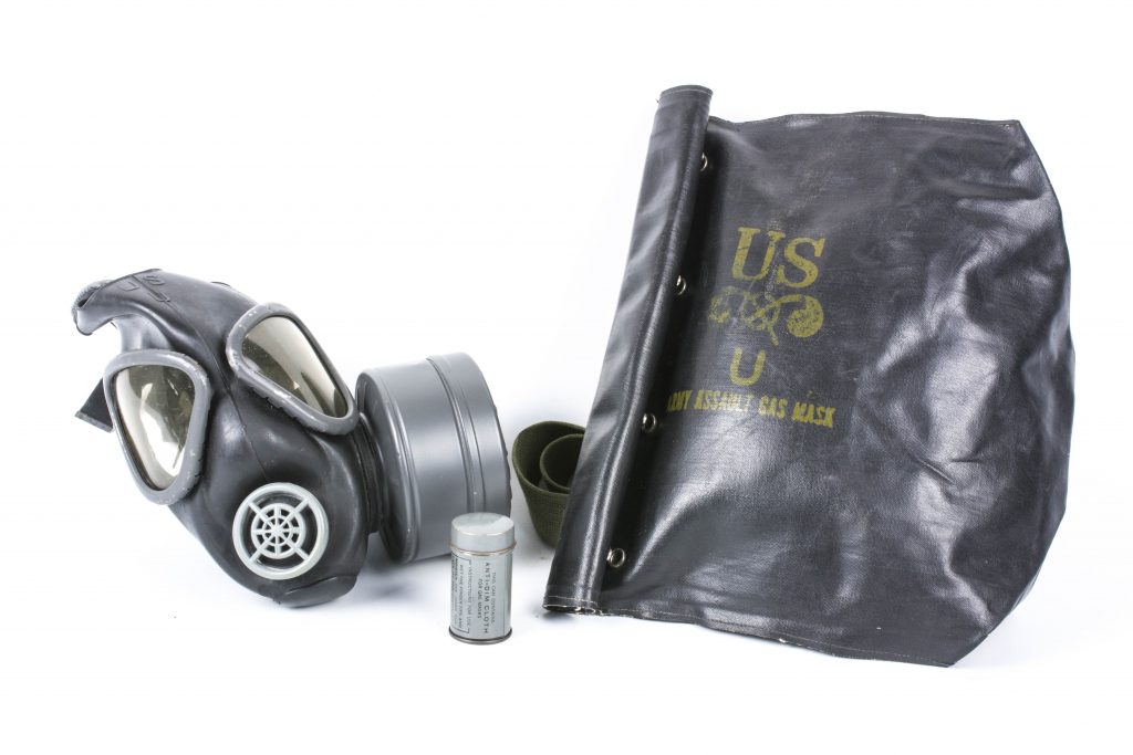 Rare US M7 army assault gas mask – fjm44