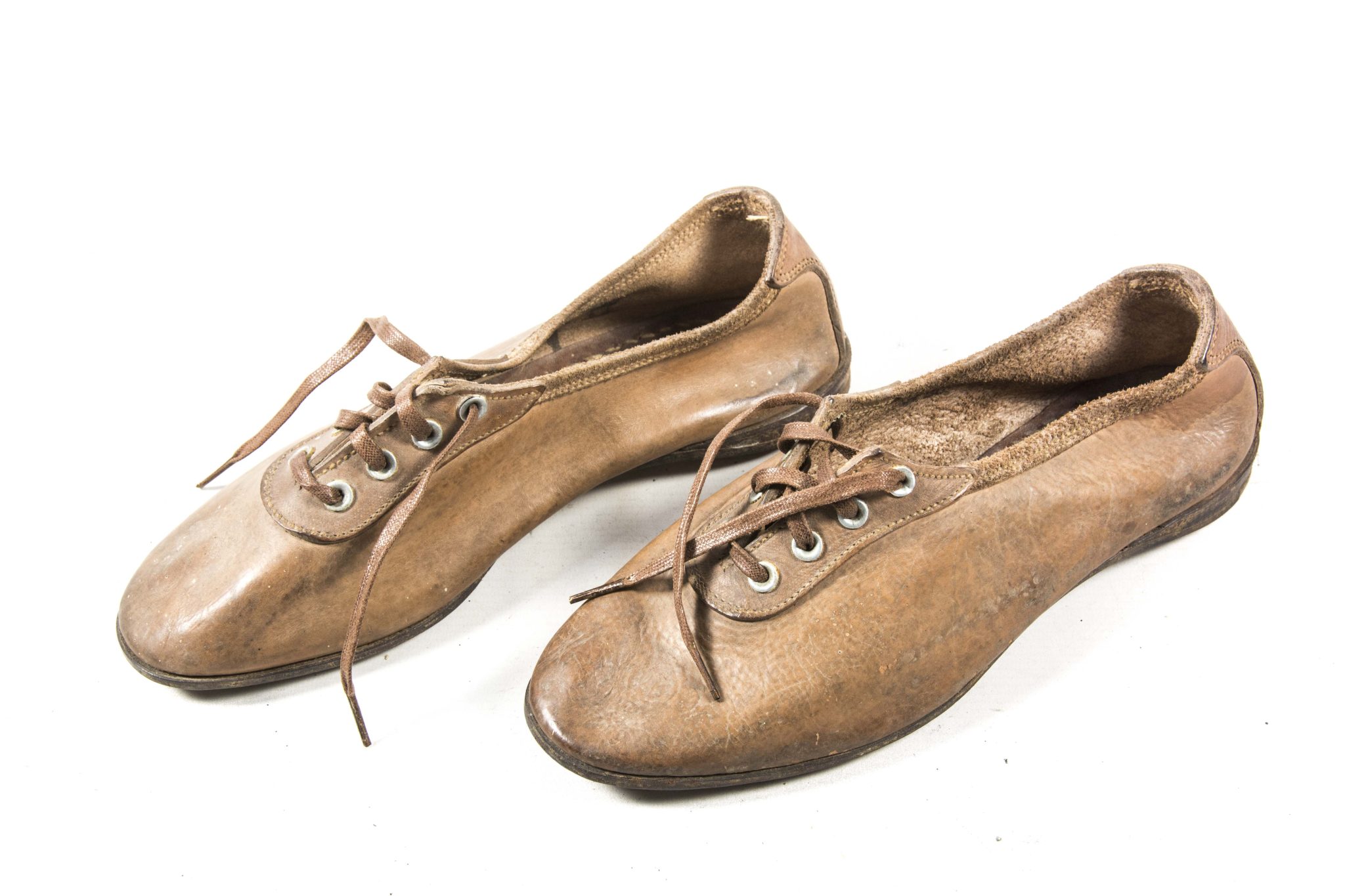 Footwear – fjm44