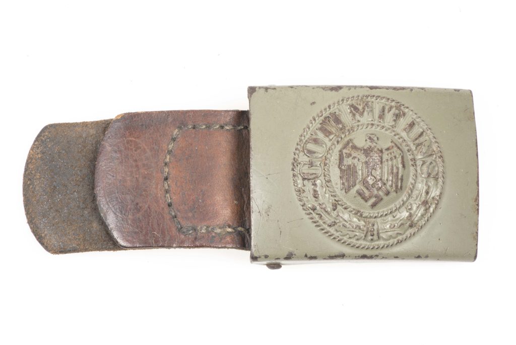 Belts and buckles – fjm44