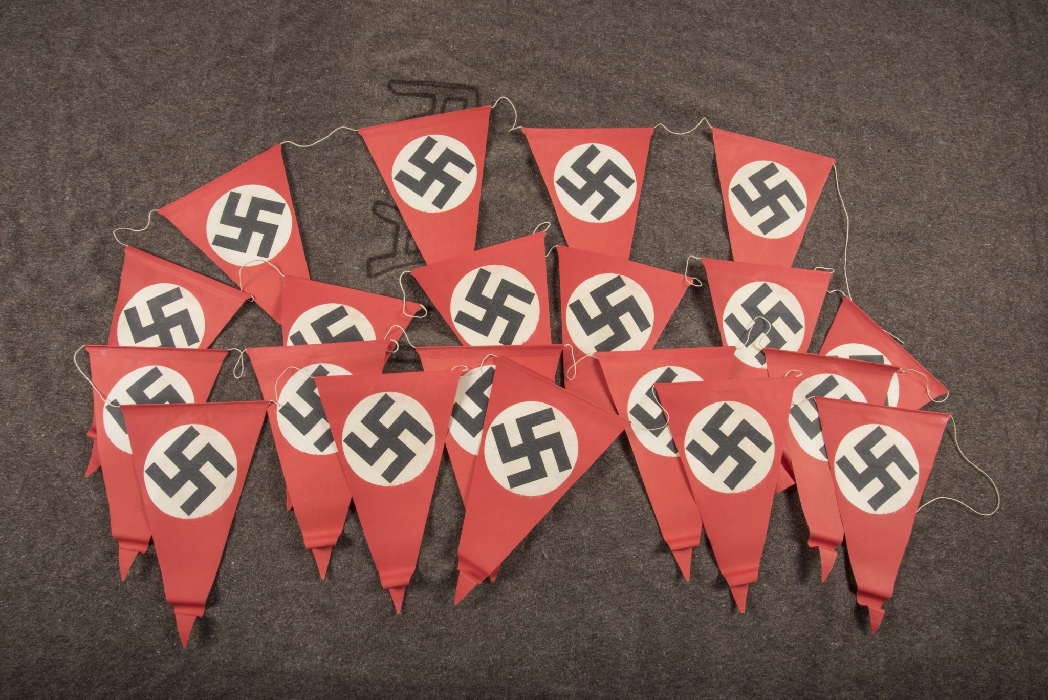 Period paper swastika pennants – fjm44