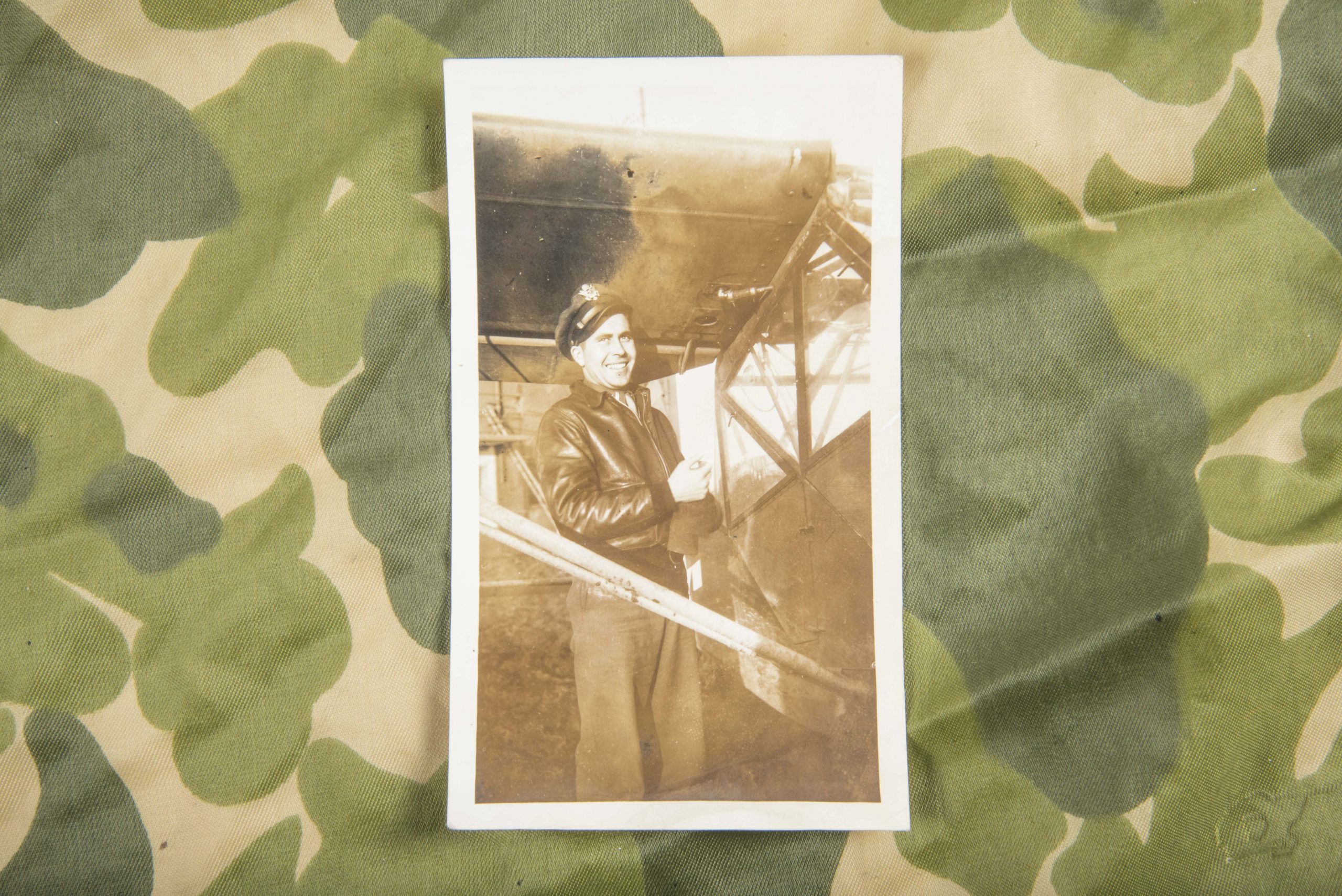 US Photograph: Consolidated Vultee L-5 observation plane – fjm44