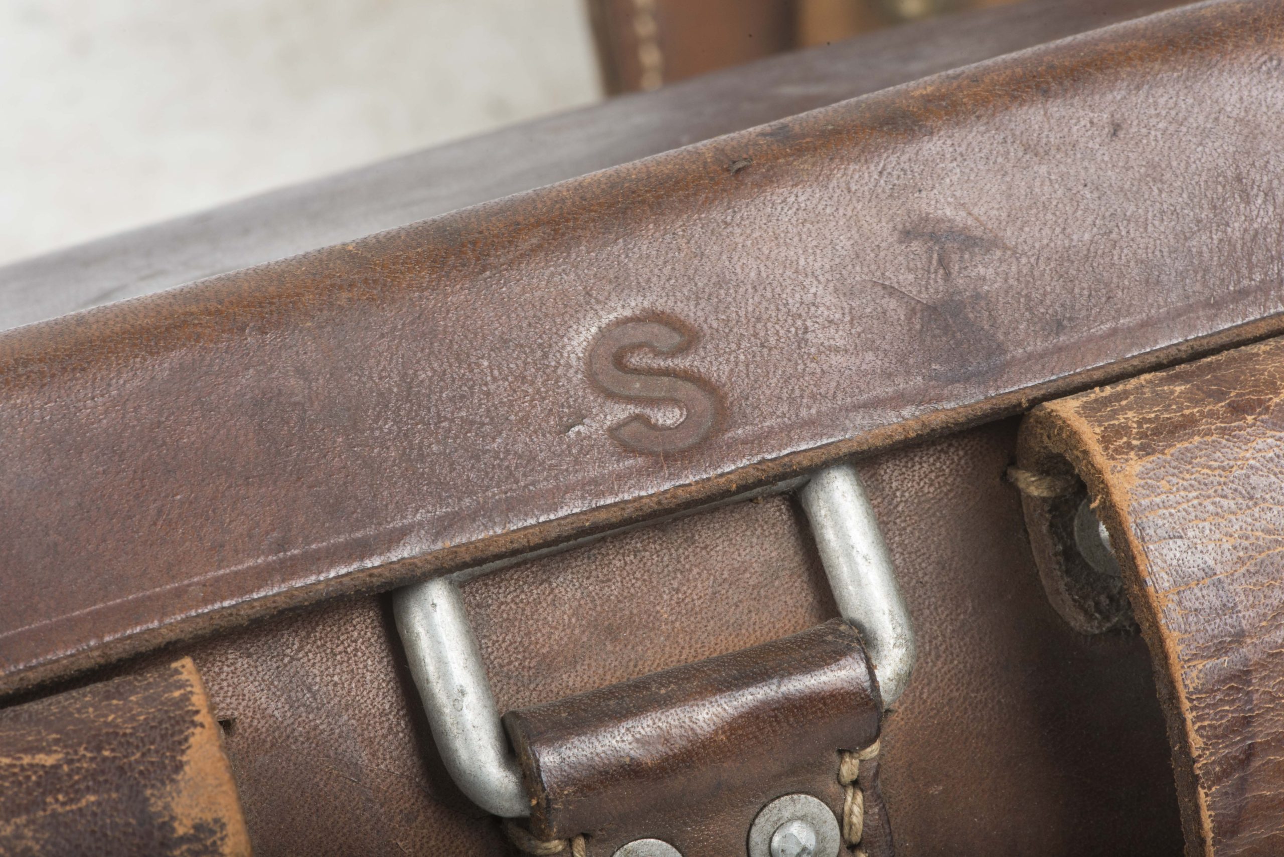 Sanitäter pouches with contents marked dny 1942 – fjm44