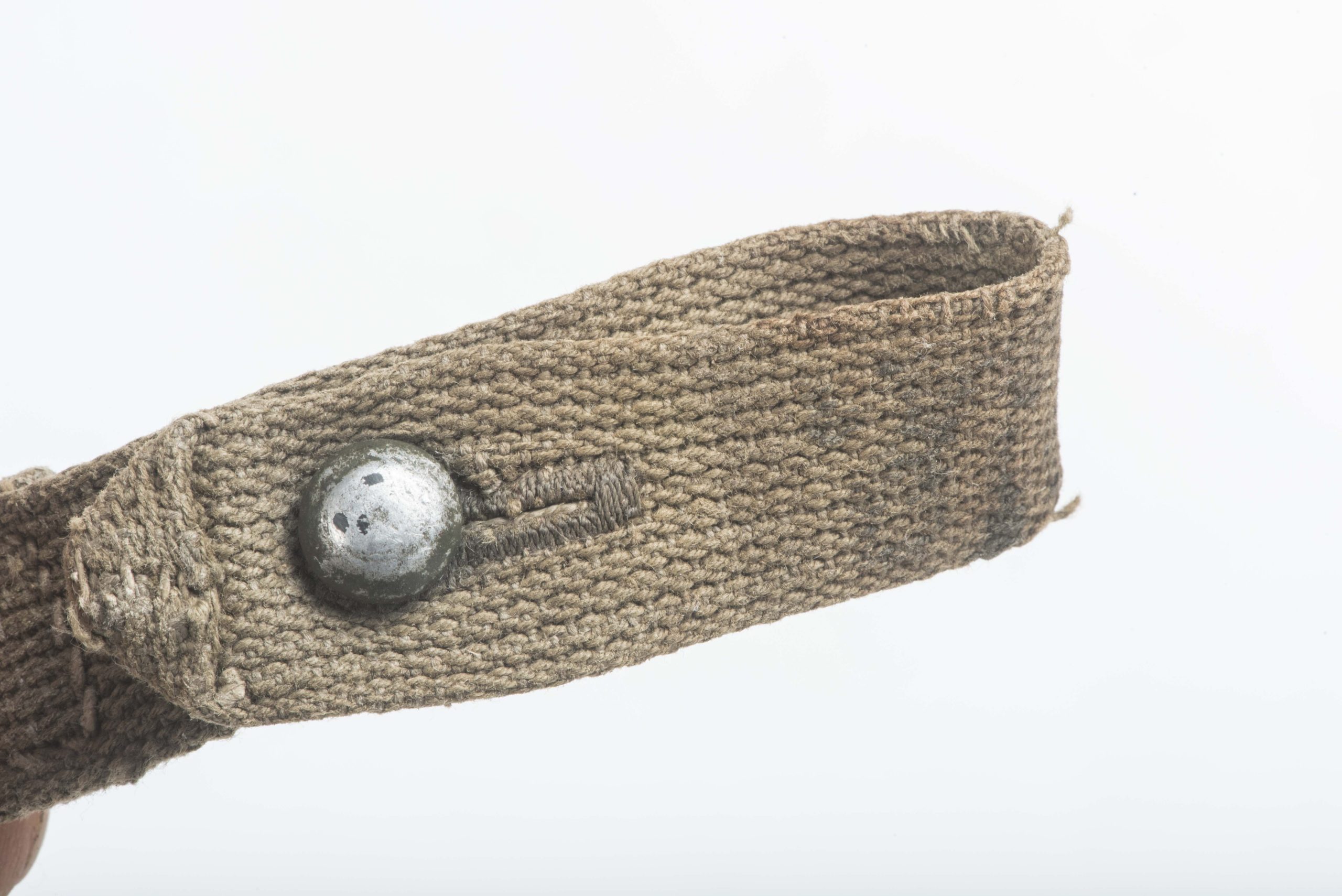 Short gasmask canister strap – fjm44