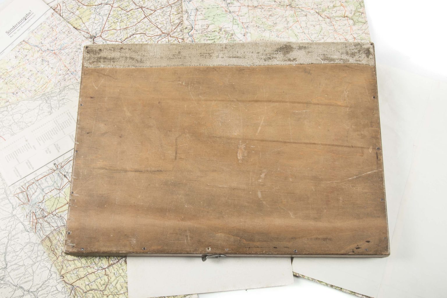 Heer map plotting board or Kartenbrett with marked maps – fjm44